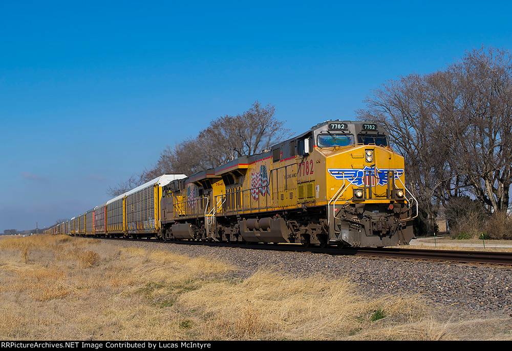 UP 7782 eastbound UP empty autorack train